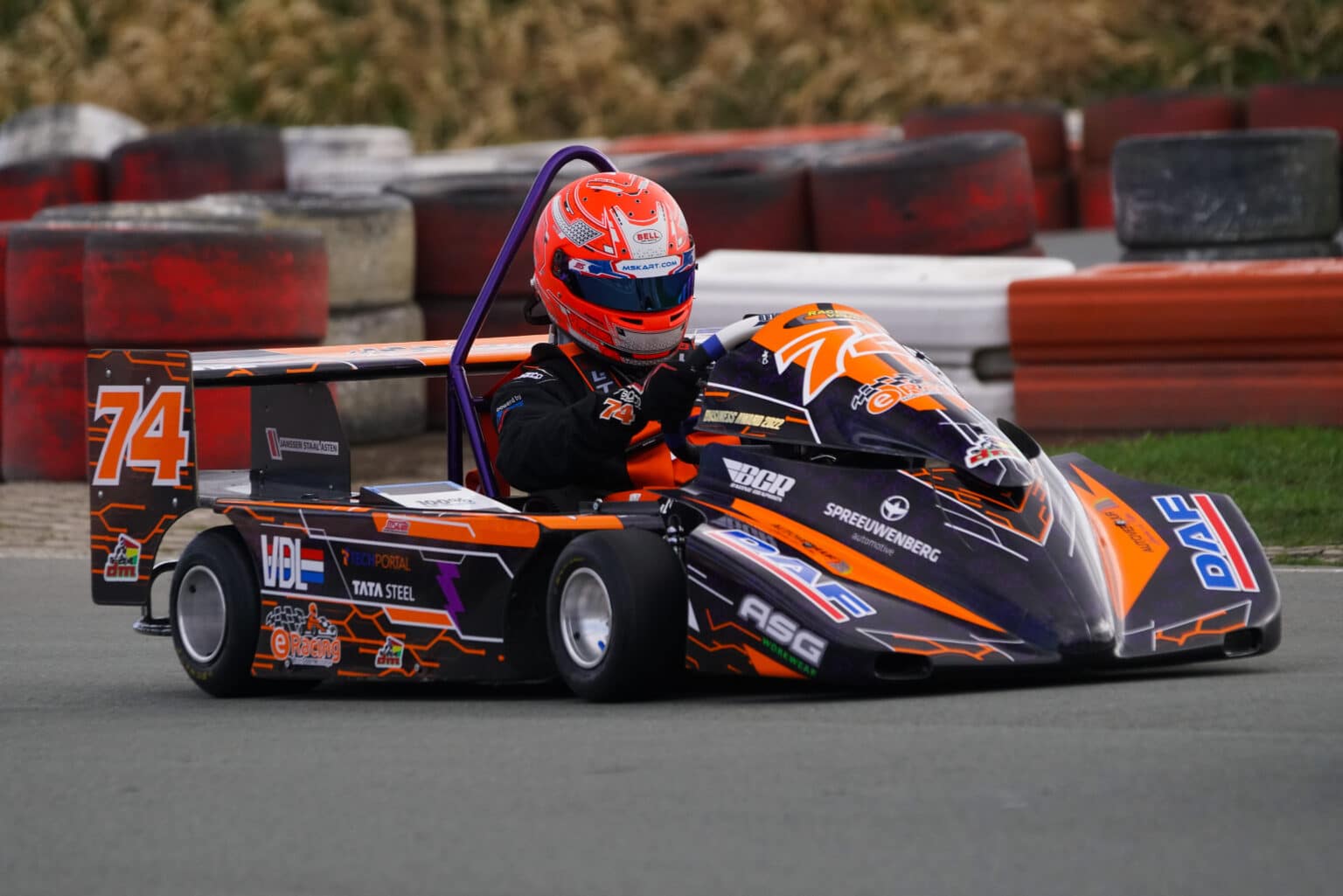 E-Racing team succesvol met karts - HubvanDoornecollege